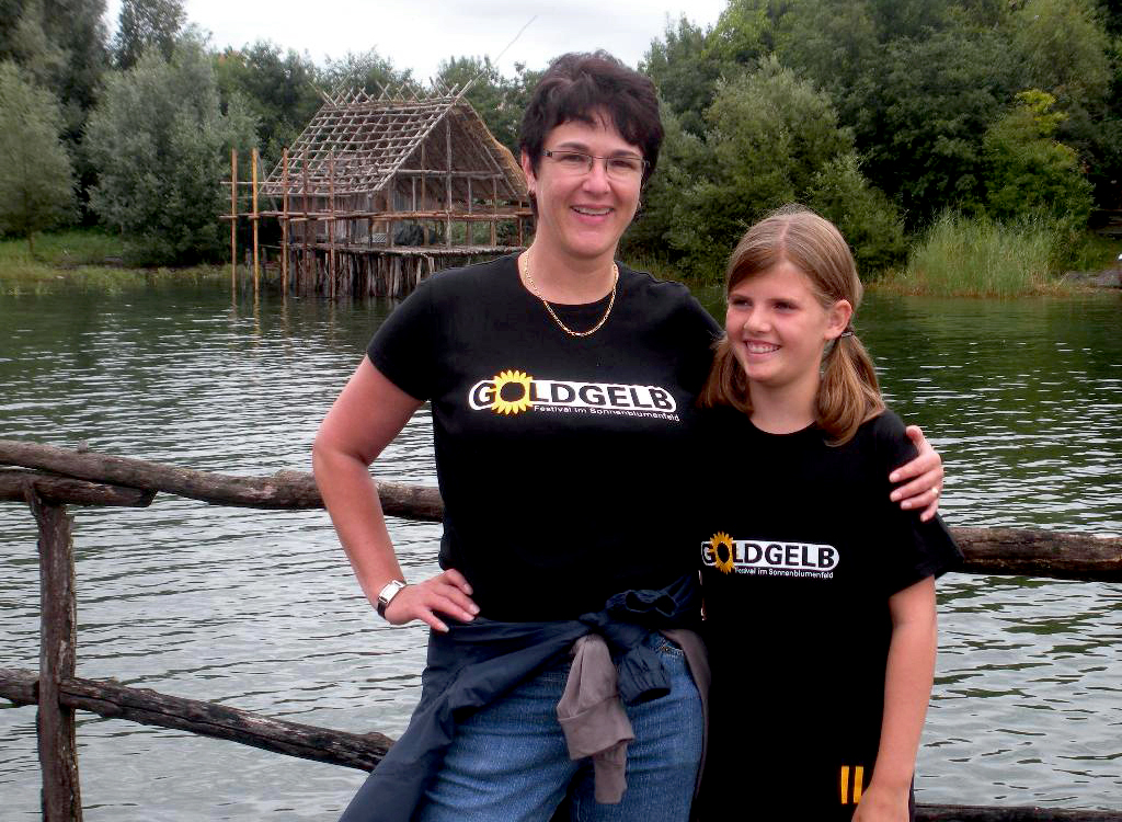 Goldgelb on tour - GOLDGELB - Festival im Sonnenblumenfeld